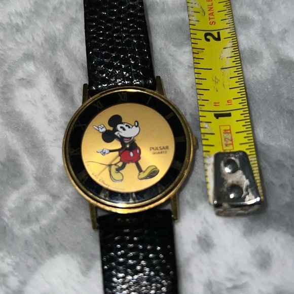 Pulsar | Accessories | Mens Vintage Mickey Mouse Watch | Poshmark